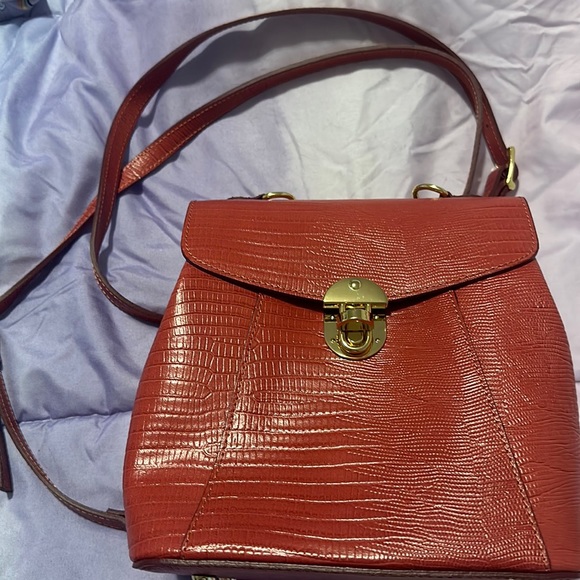 Divina Firenze | Bags | Divina Firenze Italian Leather Backpack Handbag ...